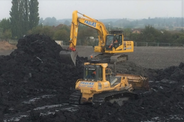 How to Choose the Right Digger for Your Project | AE Faulks Ltd